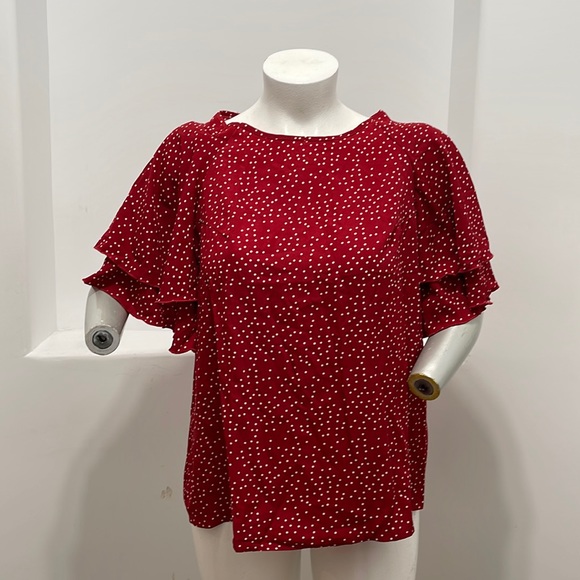 BloomChic | Tops | Bloomchic Made For Your Curves Short Sleeve Polka ...